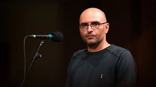 Manouchehr Homayoun یک خواننده / استاد شعر بود که Shajrian + Photo ...